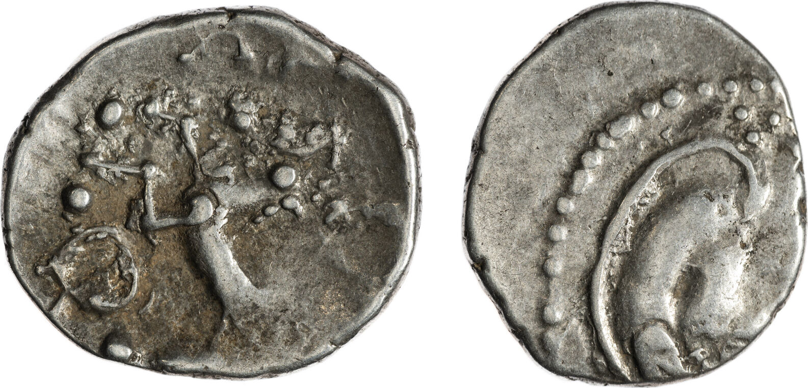 Celtic. Gaul Central, Aedui. AR, Quinarius, 2g | MA-Shops