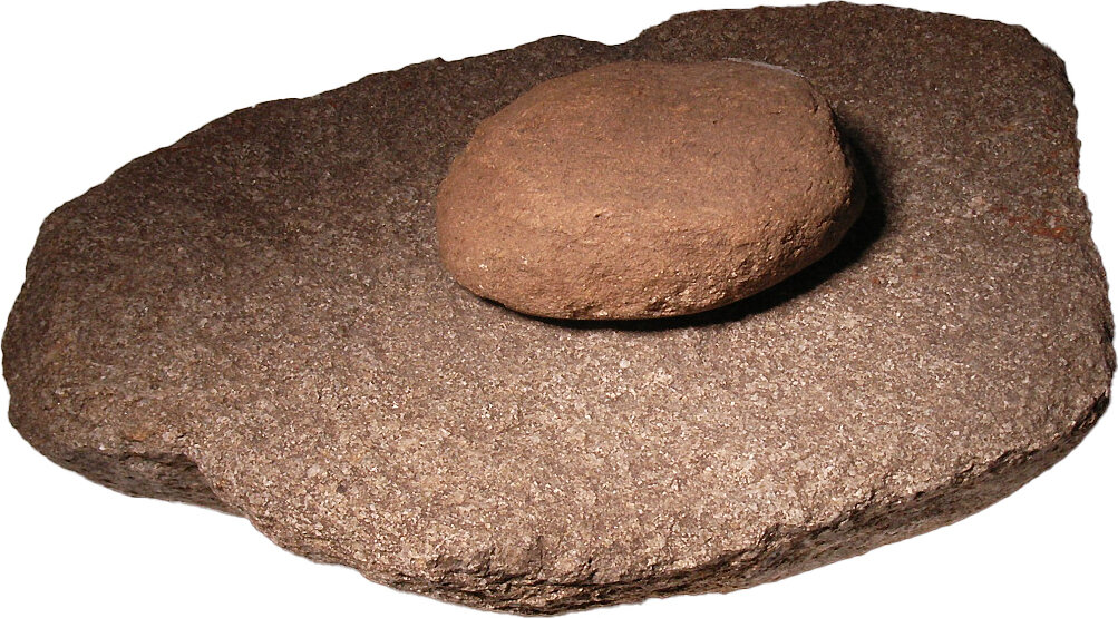 Neolithischer Mahlstein und Reibstein aus Granit Steinzeit Sammlung ...