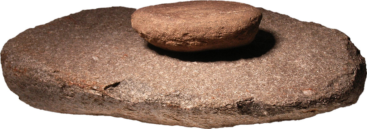 Neolithischer Mahlstein und Reibstein aus Granit Steinzeit Sammlung ...