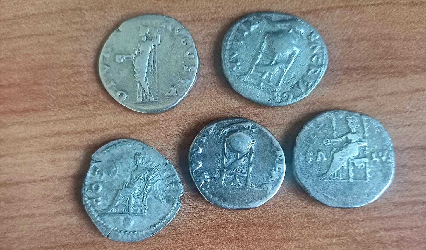 ISRAEL, MUSEUM, GIFT SHOP, Lot of 5 Ancient Roman Silver Denarii | MA-Shops