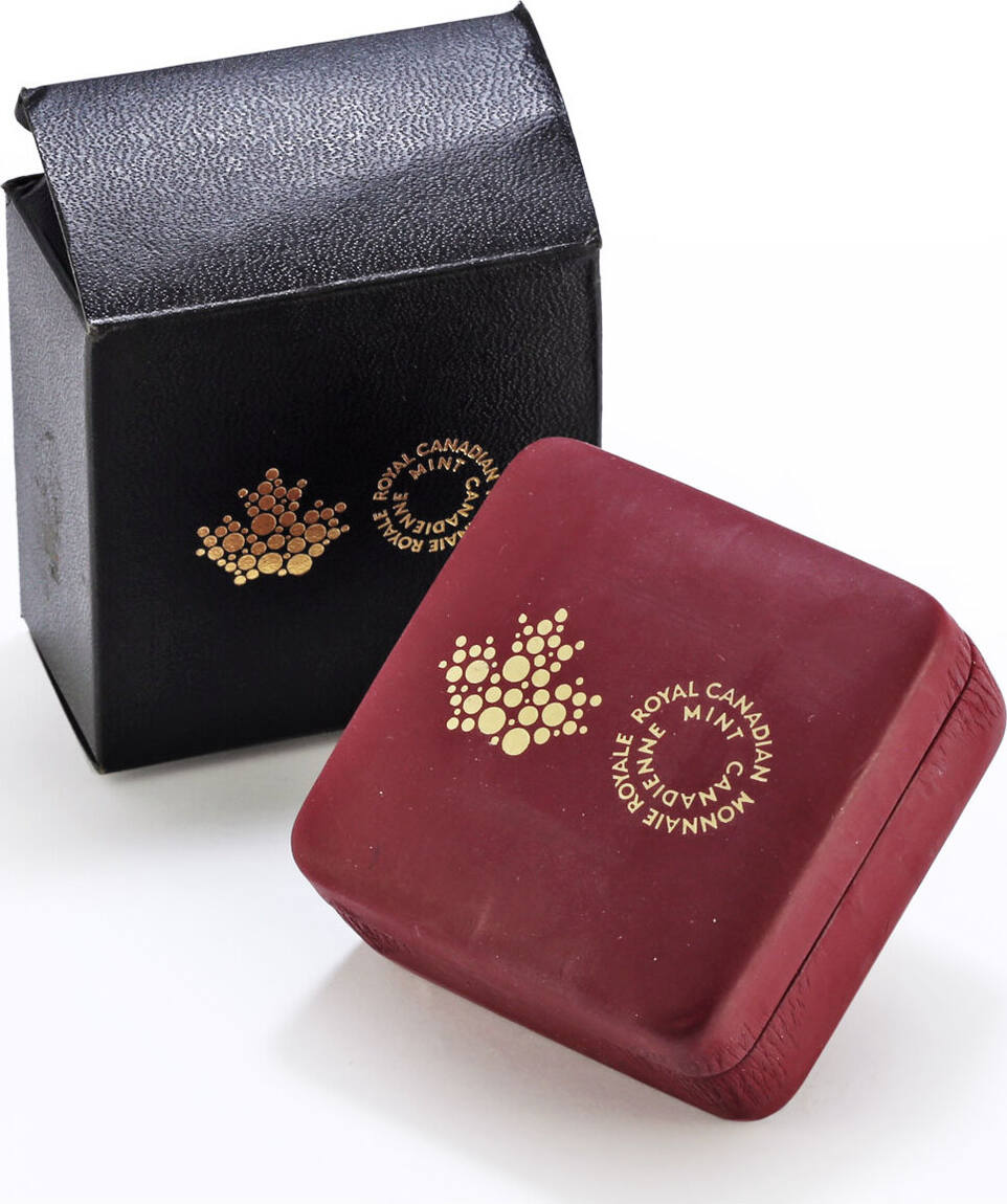 Canada 10 dollars Conservation Wildlife Swallow Bird Fauna silver coin ...