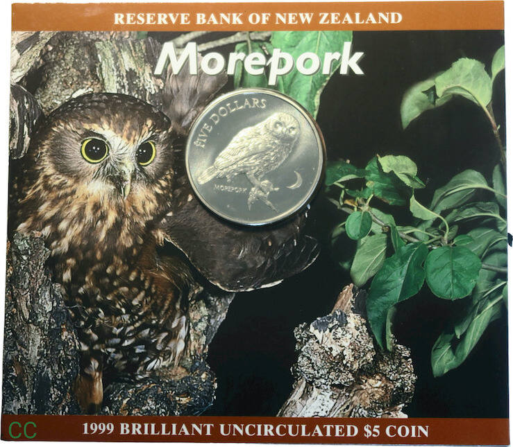 New Zealand 5 Dollars 1999 Morepork native owl st | MA-Shops