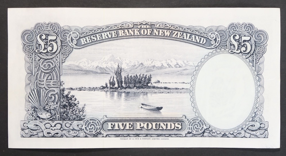 New Zealand 5 Pounds 1956-1967 Fleming signature unz | MA-Shops