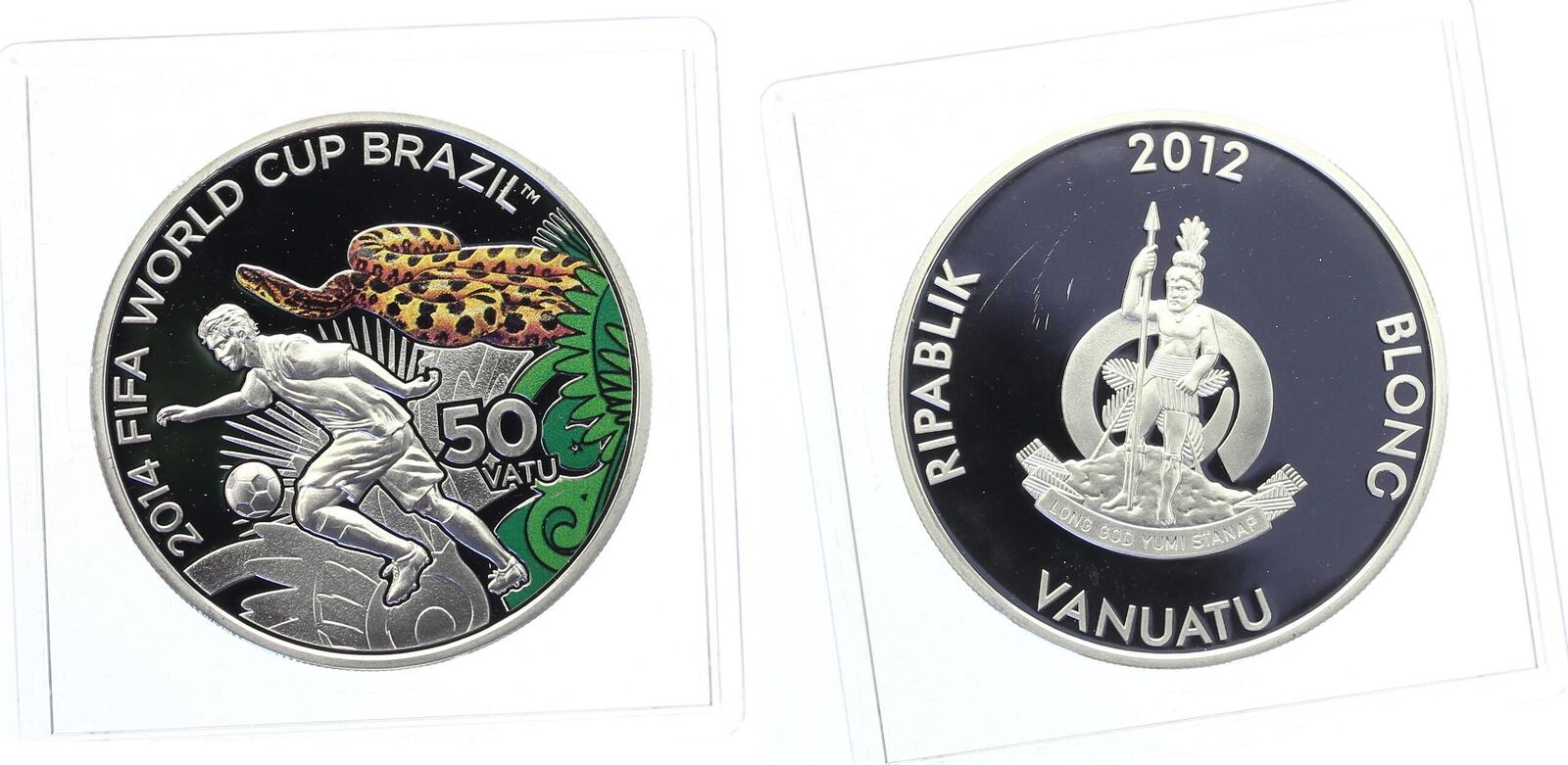 2012 Vanuatu 50 Vatu WM 2014 Brasilien Silber pp farbig Revers min ...