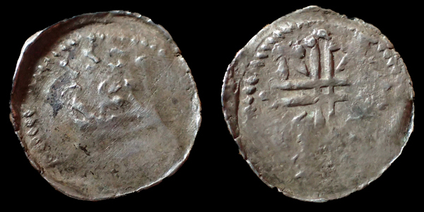 Denier Jacques de Lorraine 1239-1260 IAC, croix pattée et 4 Lis, 0,60 ...