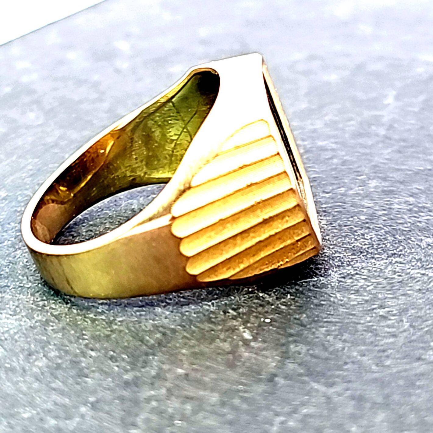 333 Gold Ring 6,25g, 64 Ringgröße guter Zustand, Siehe Fotos und Video ...