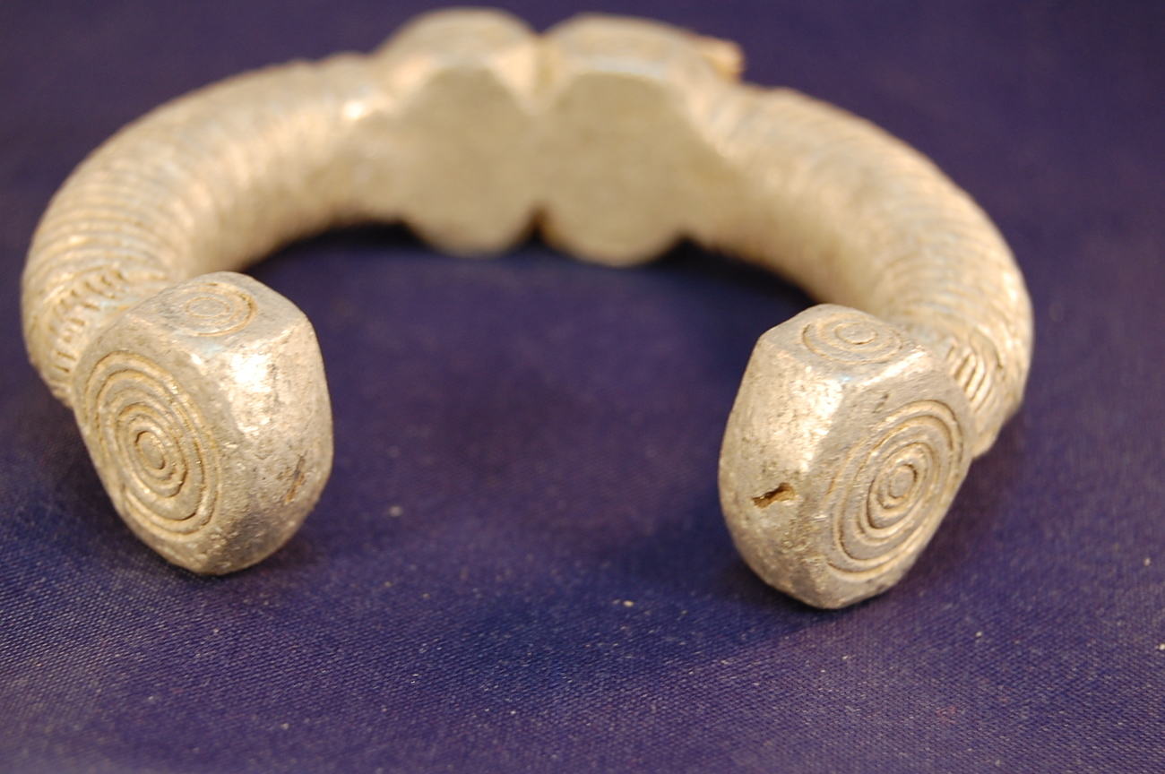 Afrika - Sammlung Manillen Primitivgeld 1 Manille 1500-1900 Aus der ...