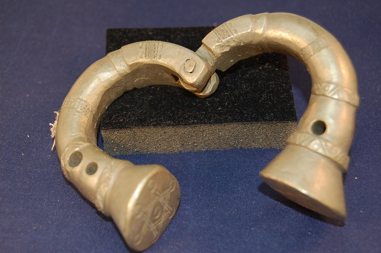 Afrika - Sammlung Manillen Primitivgeld 1 Manille 1500-1900 Aus der ...