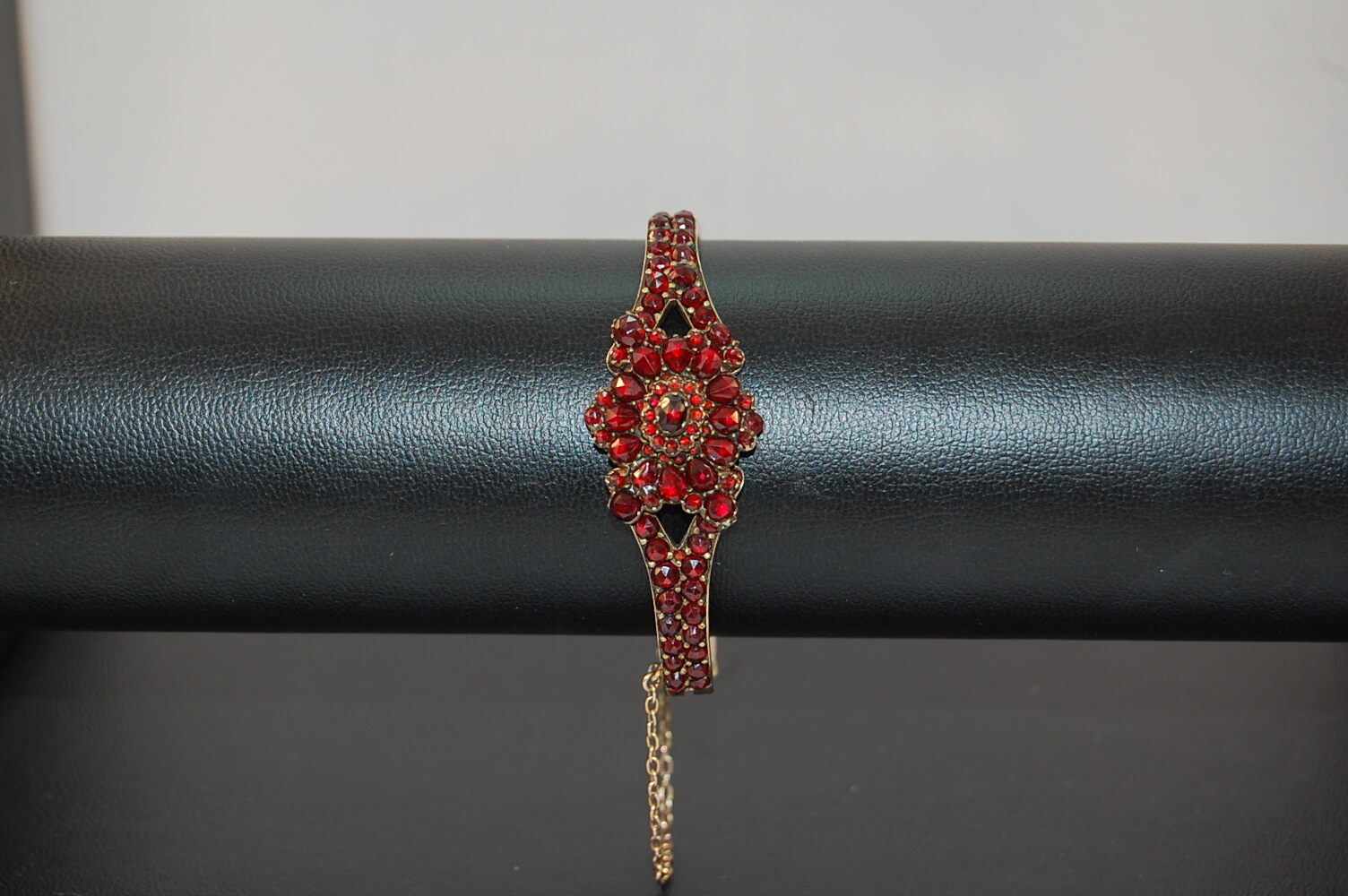 Granatstein Armband (römische Granate) Tombak vergoldet | MA-Shops