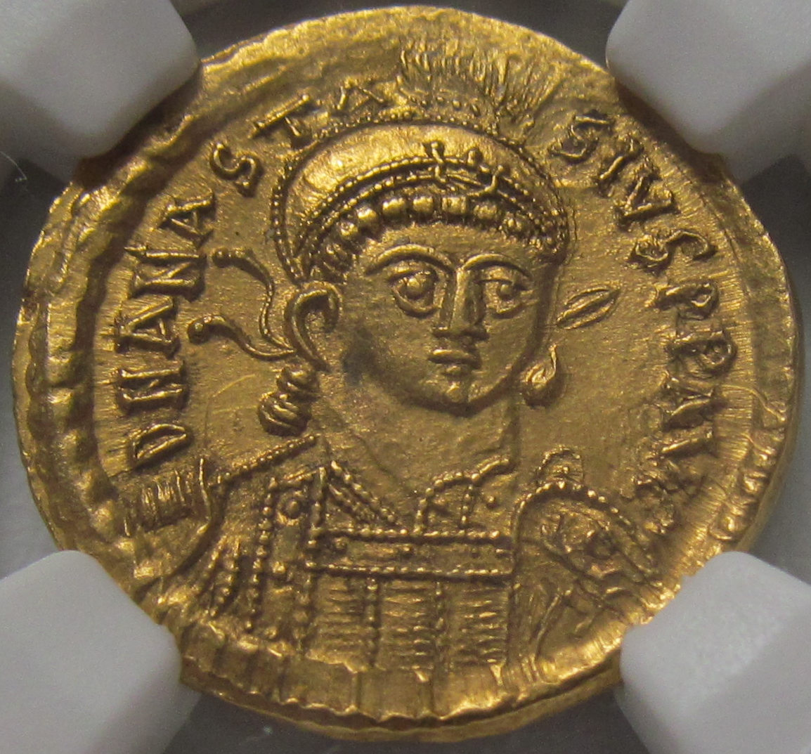 BYZANTINE EMPIRE AV gold solidus circa 492-507 A.D. Anastasius ...