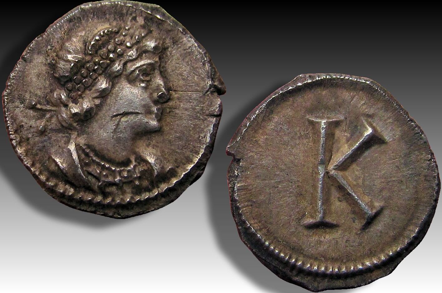 ROMAN EMPIRE AR 1/3 siliqua circa 330 A.D. Anonymous, features of ...