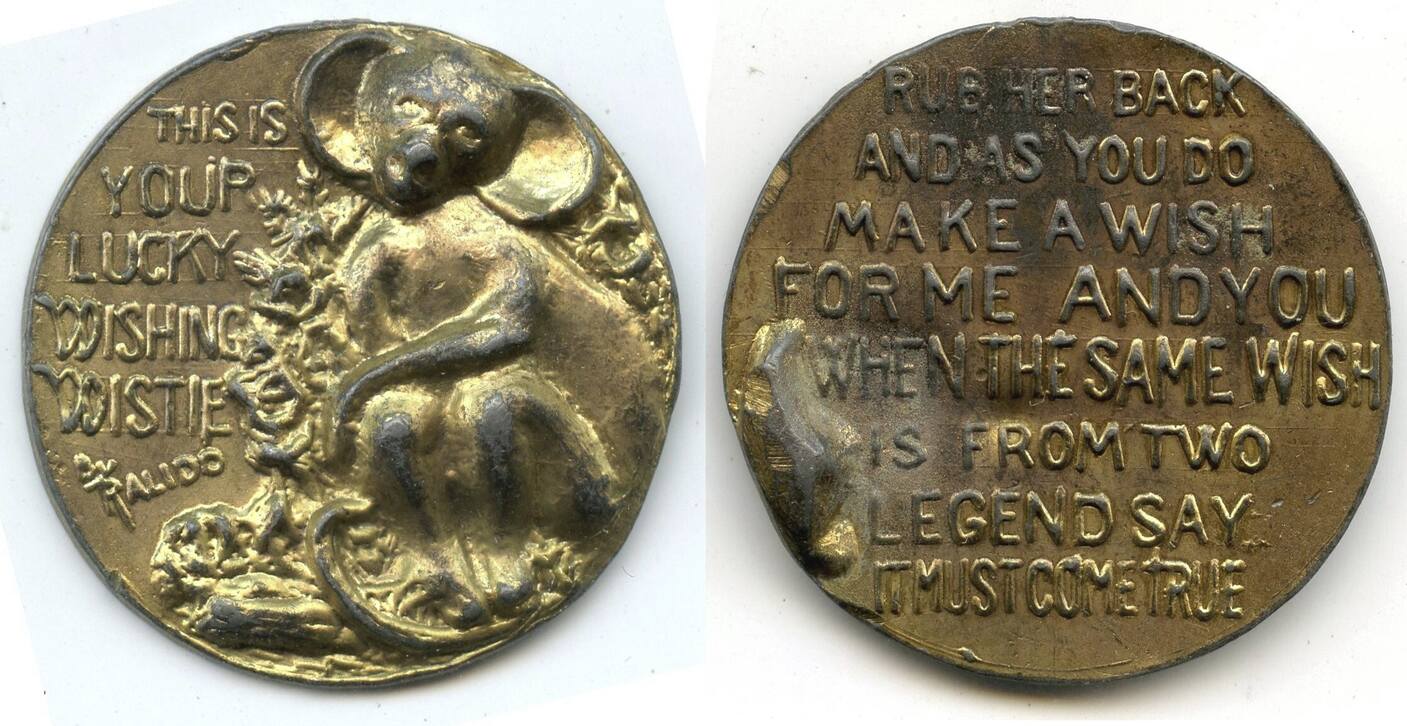 Token Lucky Wishing Wistie Rub Monkey's Back Good Luck Medal Round ...