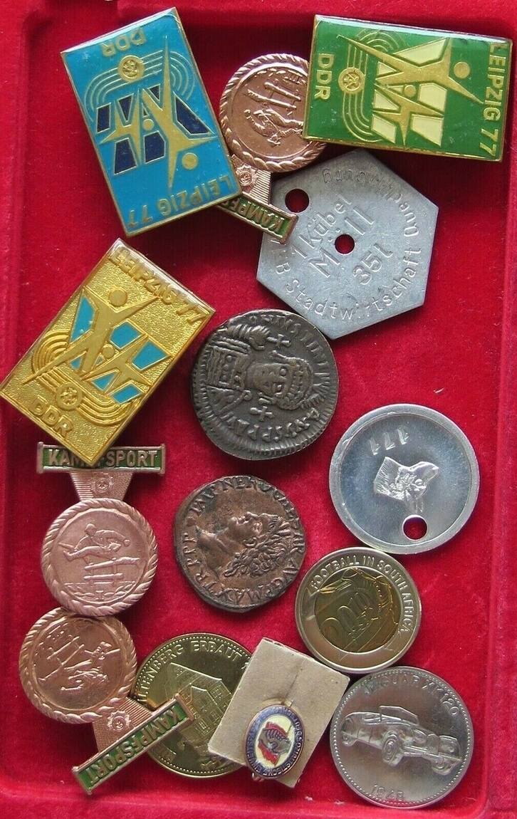 EUROPE MEDALS JETONS TOKENS COLLECTION LOT MEDAL TOKENS BADGES 14PC ...