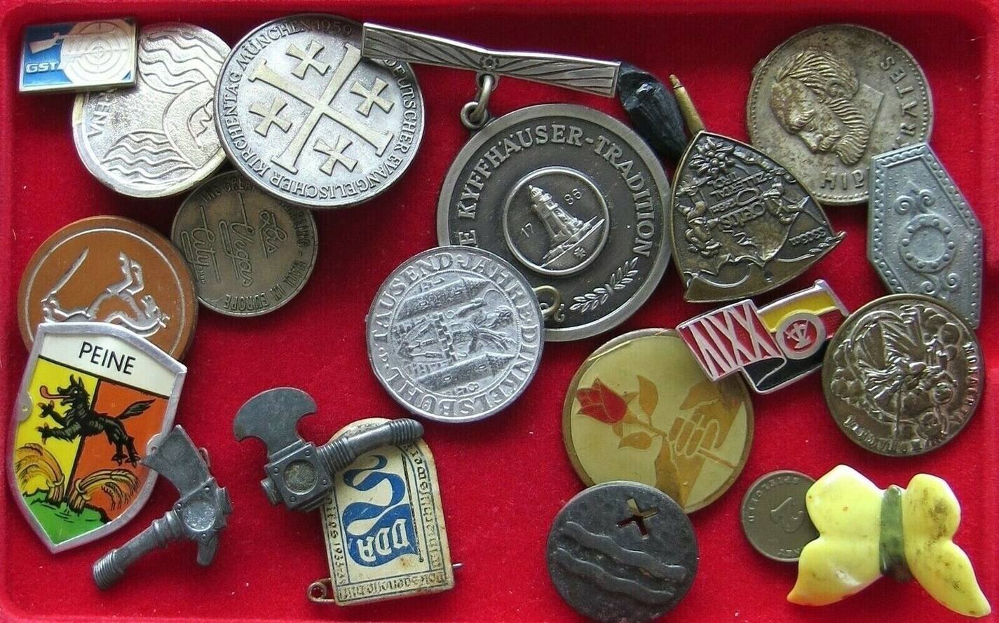 EUROPE MEDALS JETONS TOKENS COLLECTION LOT MEDALS TOKENS BADGES 20PC ...