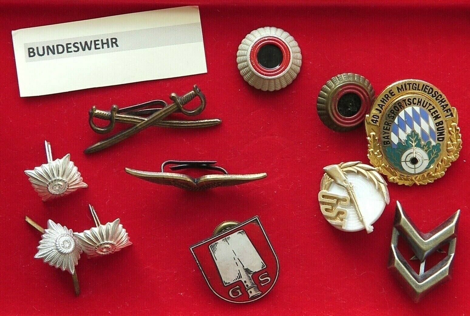 BRD COLLECTION LOT ARMY PINS AND BADGES BUTTONS 11PC 50G DIV. | MA-Shops