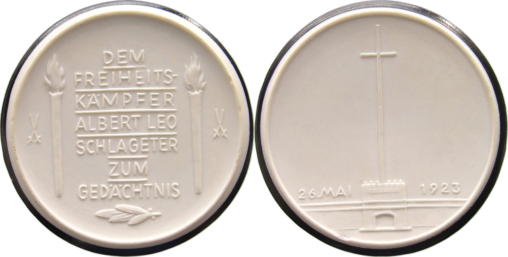 PORZELLAN MEDAILLE 1923 DEM FREIHEITS KÄMPFER ALBERT LEO SCHLAGETER ZUM ...