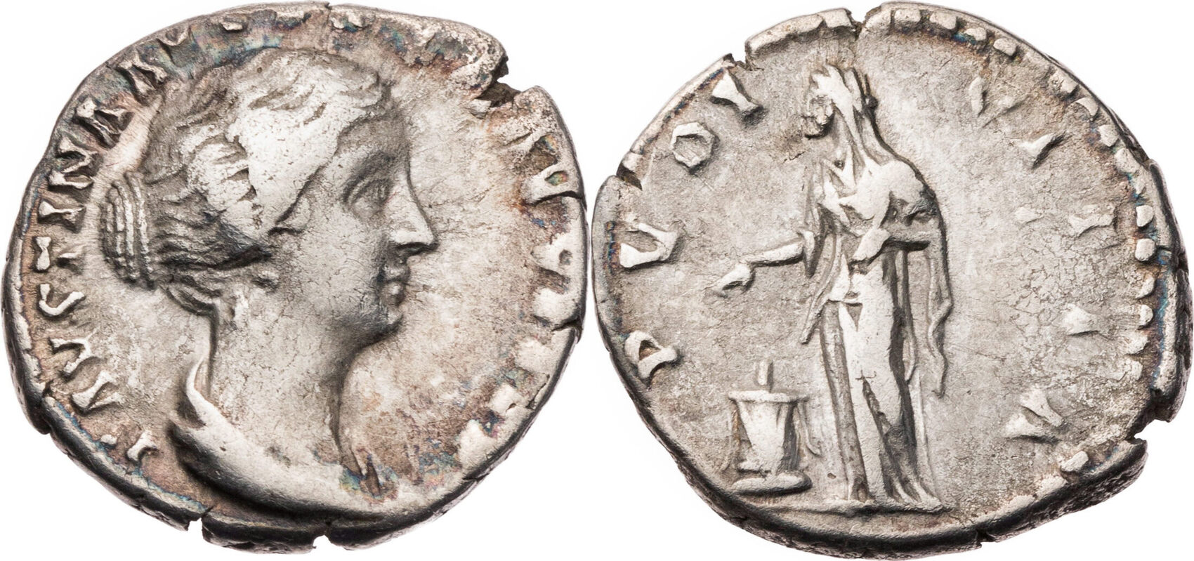 Römische Kaiserzeit Denar 152-156 n. Chr. Faustina II., Büste / PVDICITIA, Pudicitia beim Opfer ...