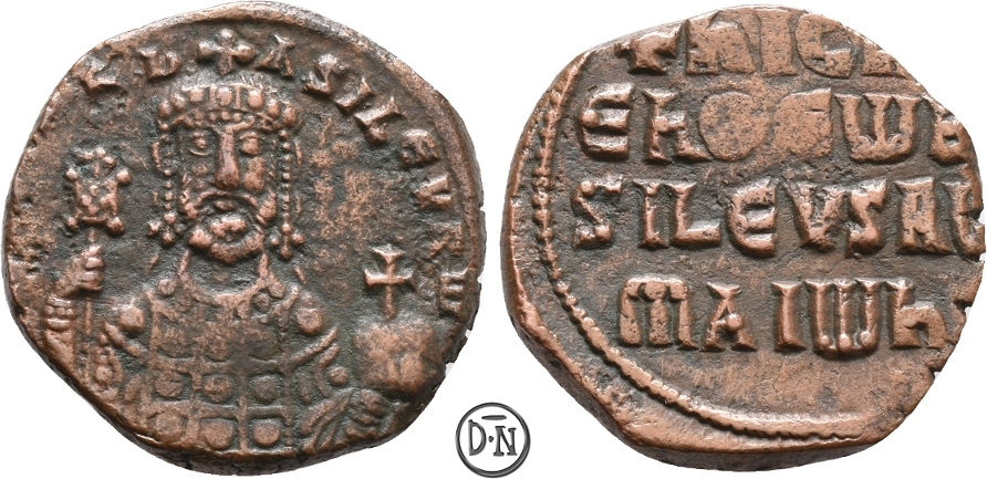 Nikephoros II Phokas (963-969) Follis 963-969 n. Chr. Constantinopolis ...