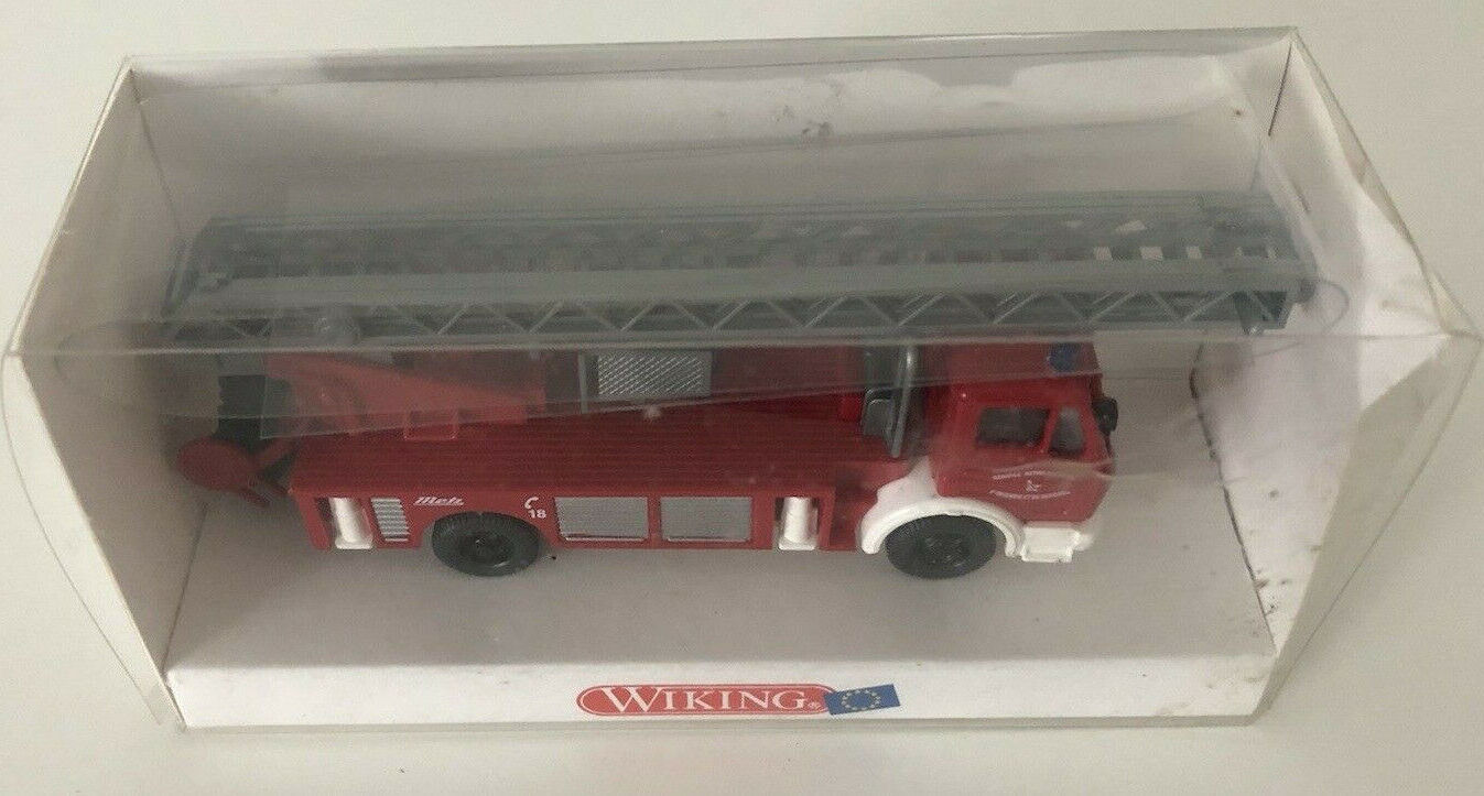 23-12 v. Chr. Wiking Miniaturmodell Mercedes-Benz 61801 Feuerwehr DLK ...