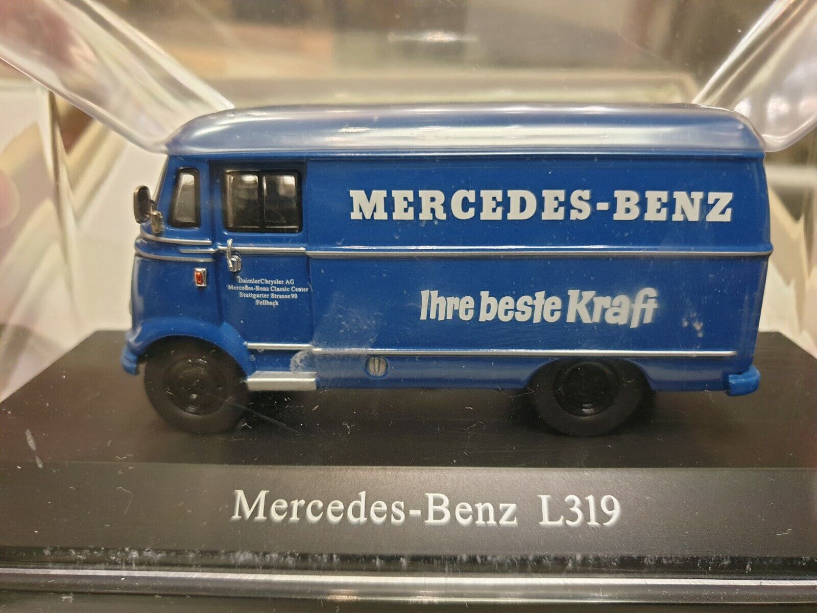 Modellauto Mercedes-Benz L319 Classis Collection Kastenwagen Blau 1956 ...