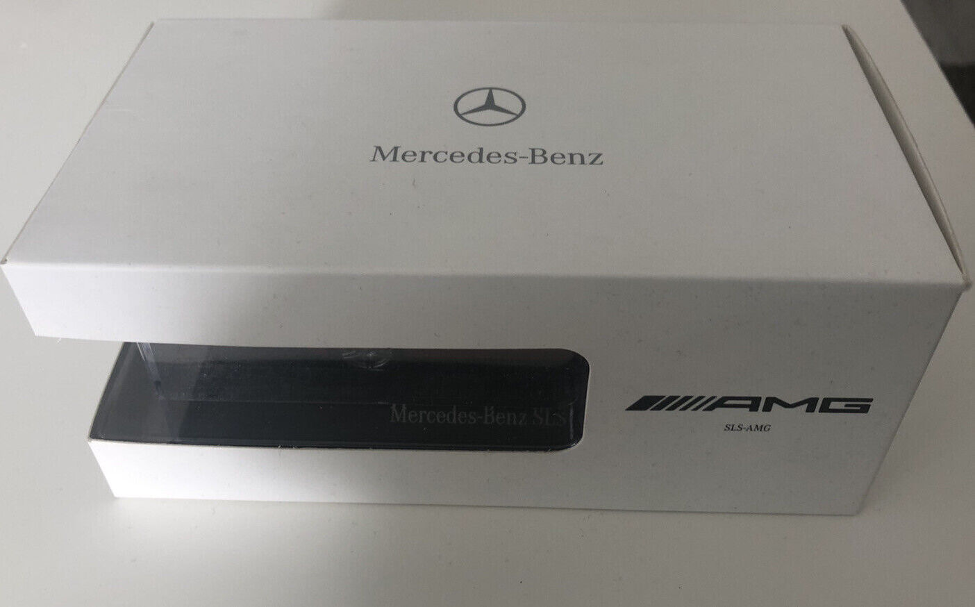 Dieckie-Schuco Mercedes-Benz SLS AMG M1:43 B6 696 0025 | MA-Shops