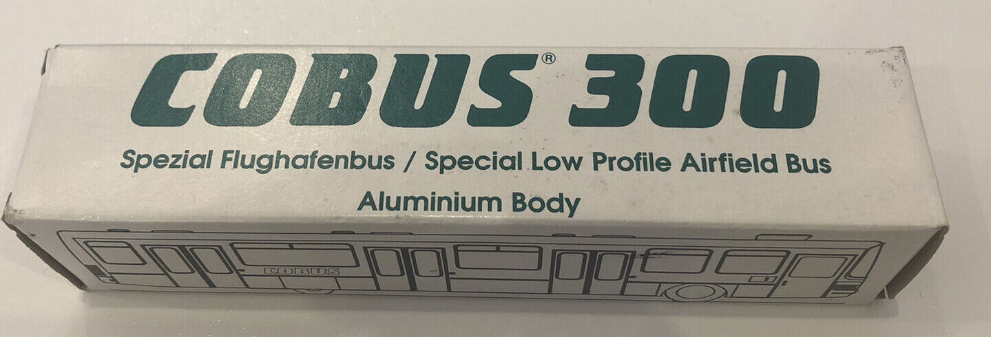 Cobus 300 1:87 Spezial Flughafenbus Modellauto OVP Nr. 372 NZG | MA-Shops