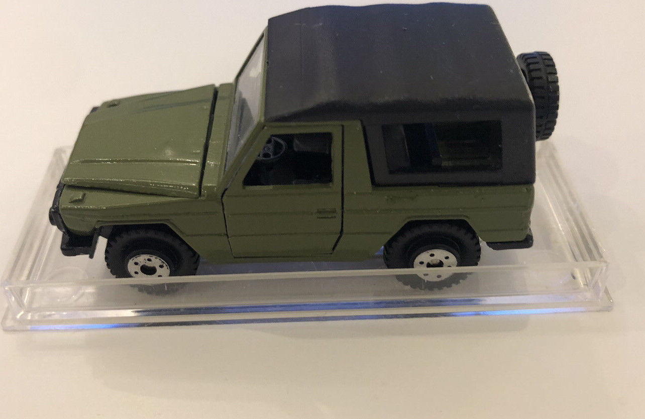 1702 M Mercedes-Benz Geländewagen Conrad Modell 1:66 | MA-Shops
