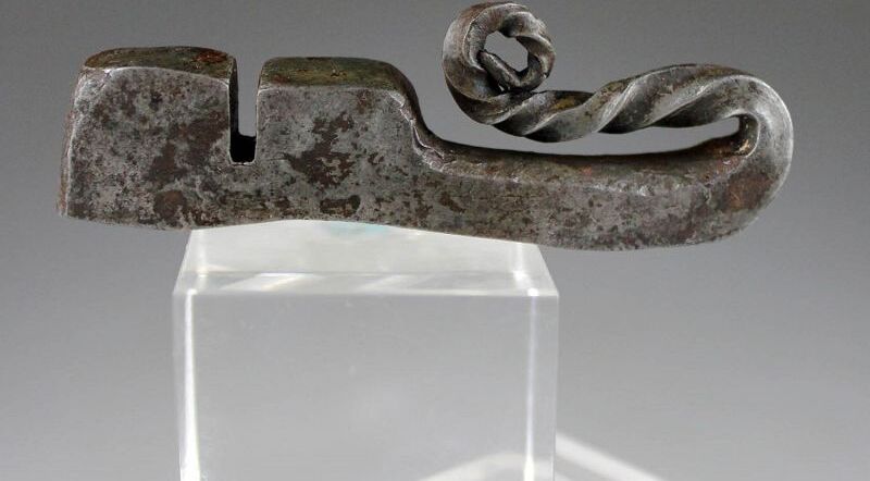 Medieval & later artifacts Austrian Gothic Iron dagger & sword ...