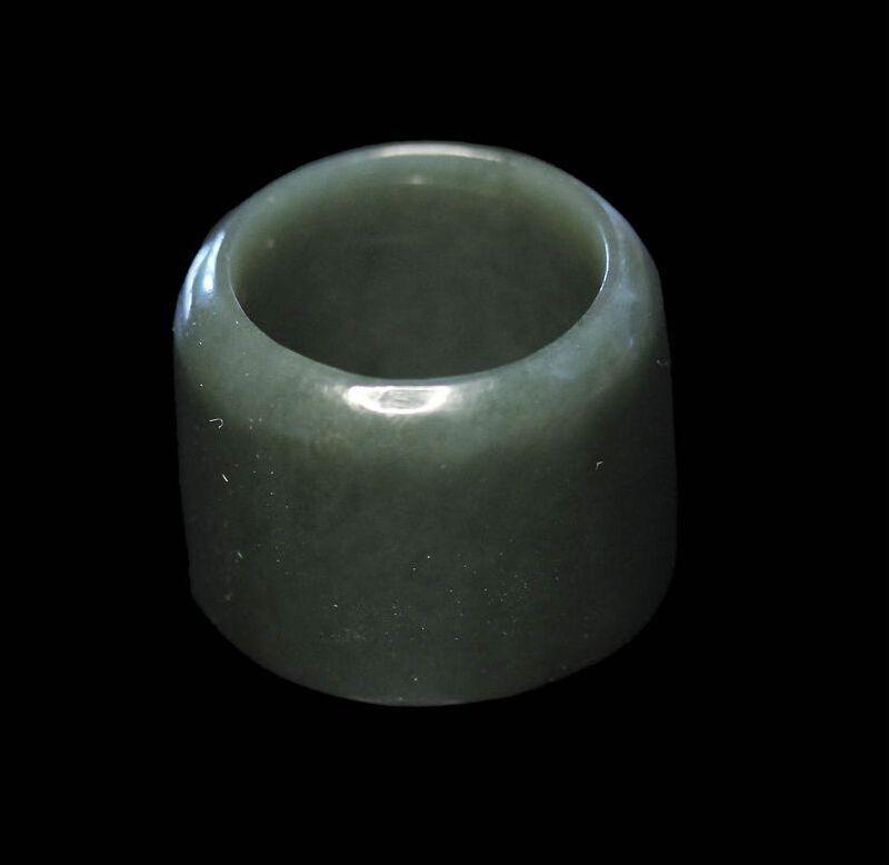 Jade thumb ring store