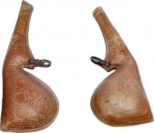 Medieval & later artifacts Lovely Persian Powder flask, Late 18th ...