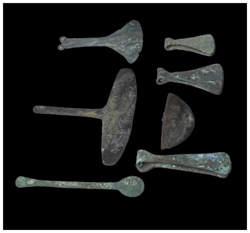 Ancient art Selection of 7 bronze tools, incl. Tumi, Tweezers and ...